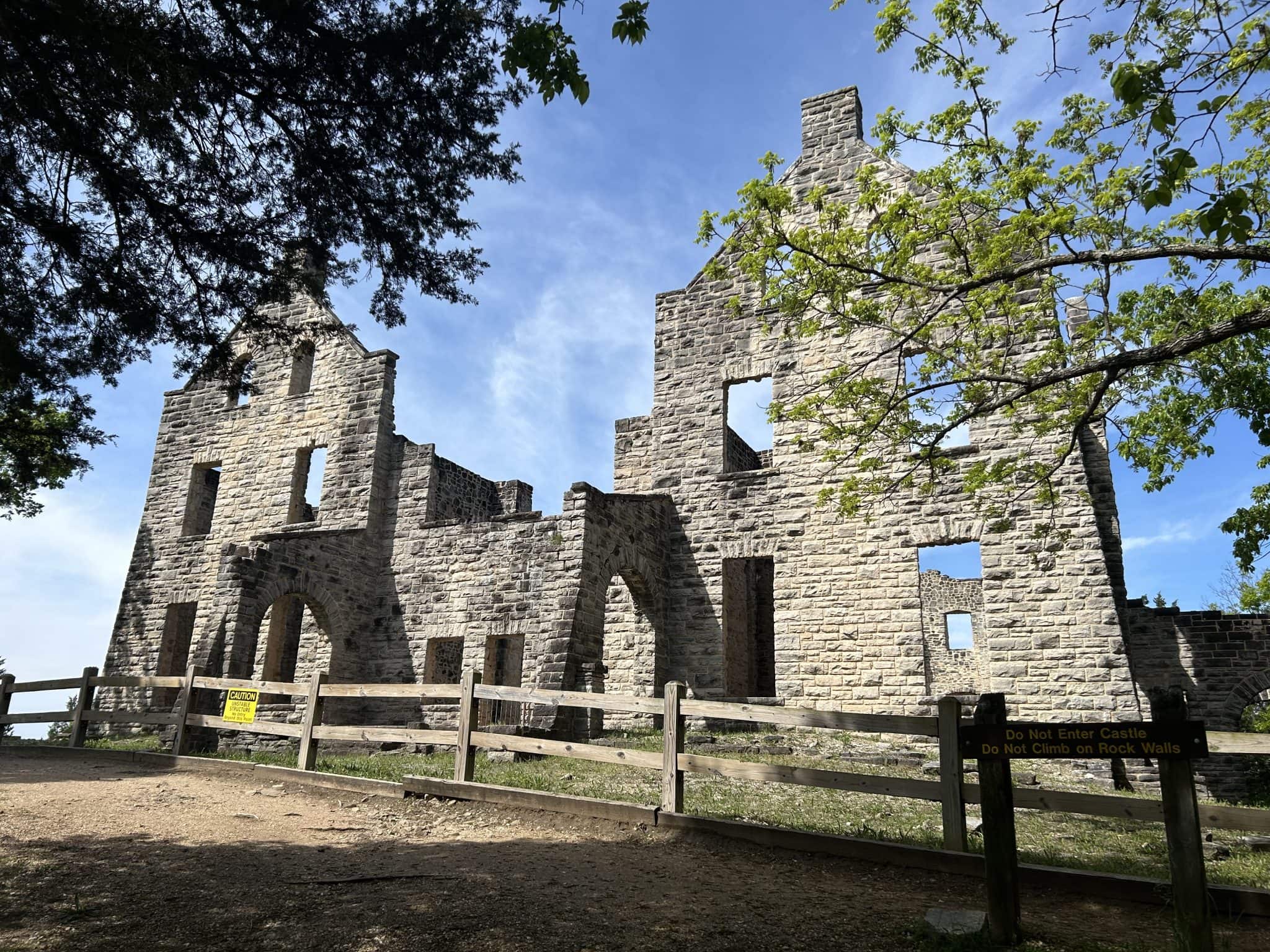 Detailed Guide to Ha Ha Tonka State Park (From Our Day Trip)